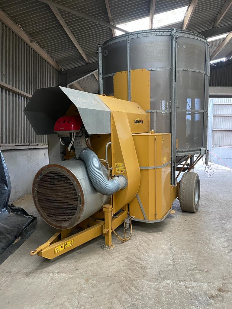 MECMAR 25 TON AUTOMATIC GRAIN DRIER: YEAR 2014 | Master Farm Services